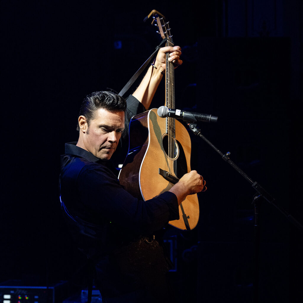 From Hulu to Pitman with Bo Johnson! – The Broadway Theatre of Pitman, NJ